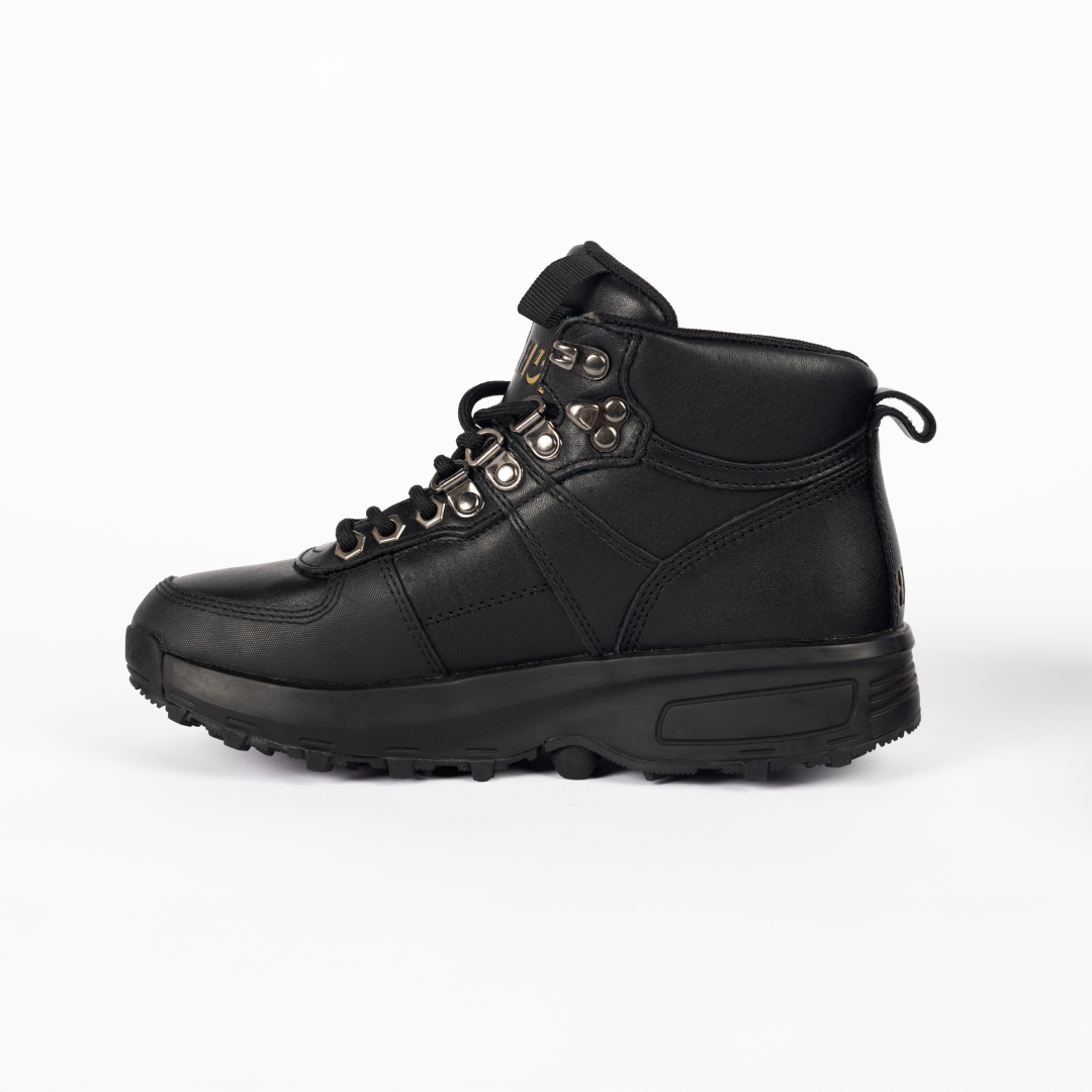 RIB x Gaitline Stallsko - den ultimate skoen for stallen – Rider In Balance